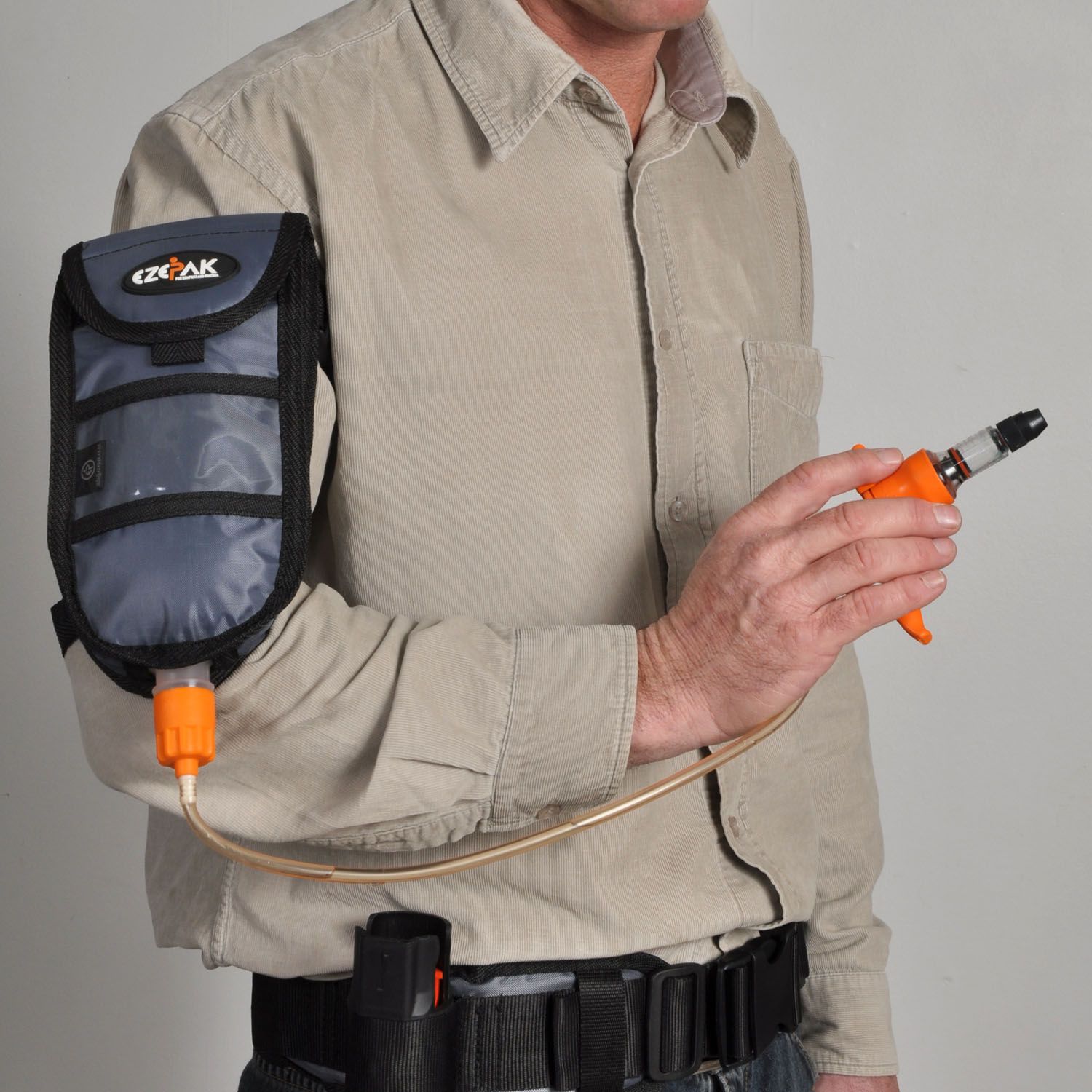 Ezepak Vaxiholster Cool Pak Arm Mount – Equine And Pet
